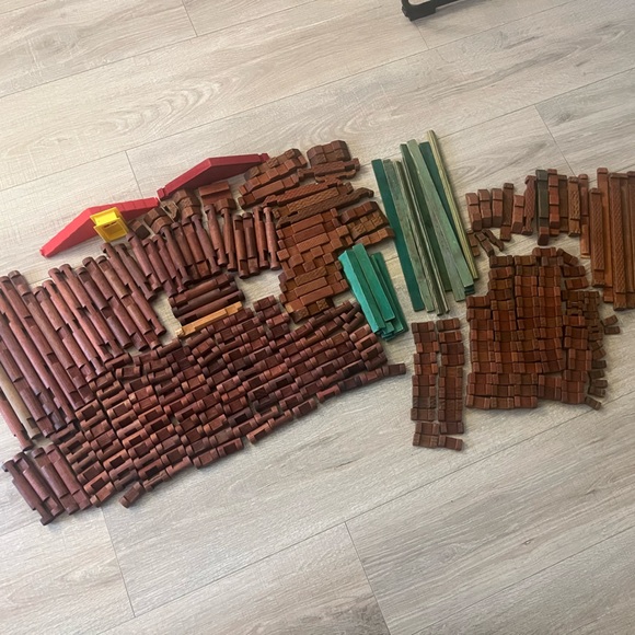 Lincoln Logs | Toys | Vintage Lincoln Logs Huge Bundle | Poshmark